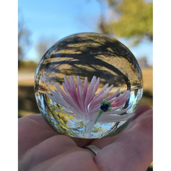 Art | Vintage Art Glass Round Paperweight Pink Flower | Poshmark